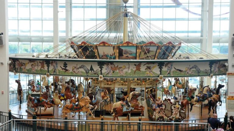 Historic Carousels – HISTORIC CAROUSELS